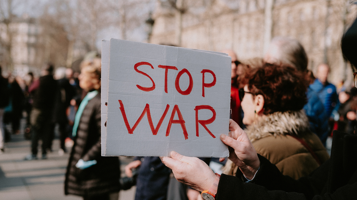 Parallel Warfronts: Unpacking the Geopolitical Undertones of Ukraine and Gaza Conflicts | by ...