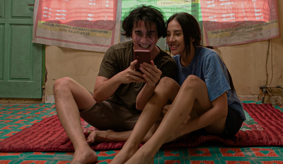 Si Paling Sinepil | Mengungkap Beban Si Sulung di Film ‘Gampang Cuan’ | by Thalithayuristiana ...