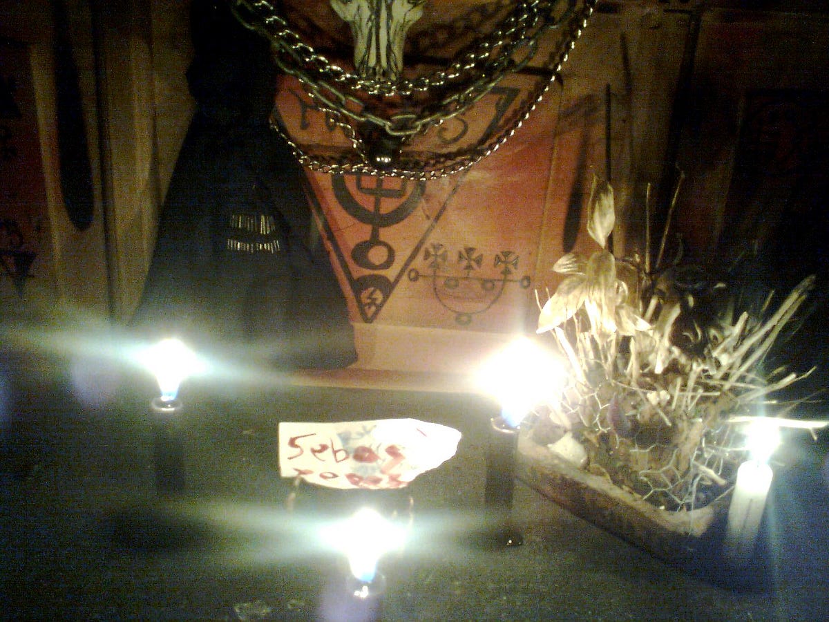 Arioch. Invoco daemonium Arioch vindictae… | by INFERNO S.U.I.C.I.D.E ...