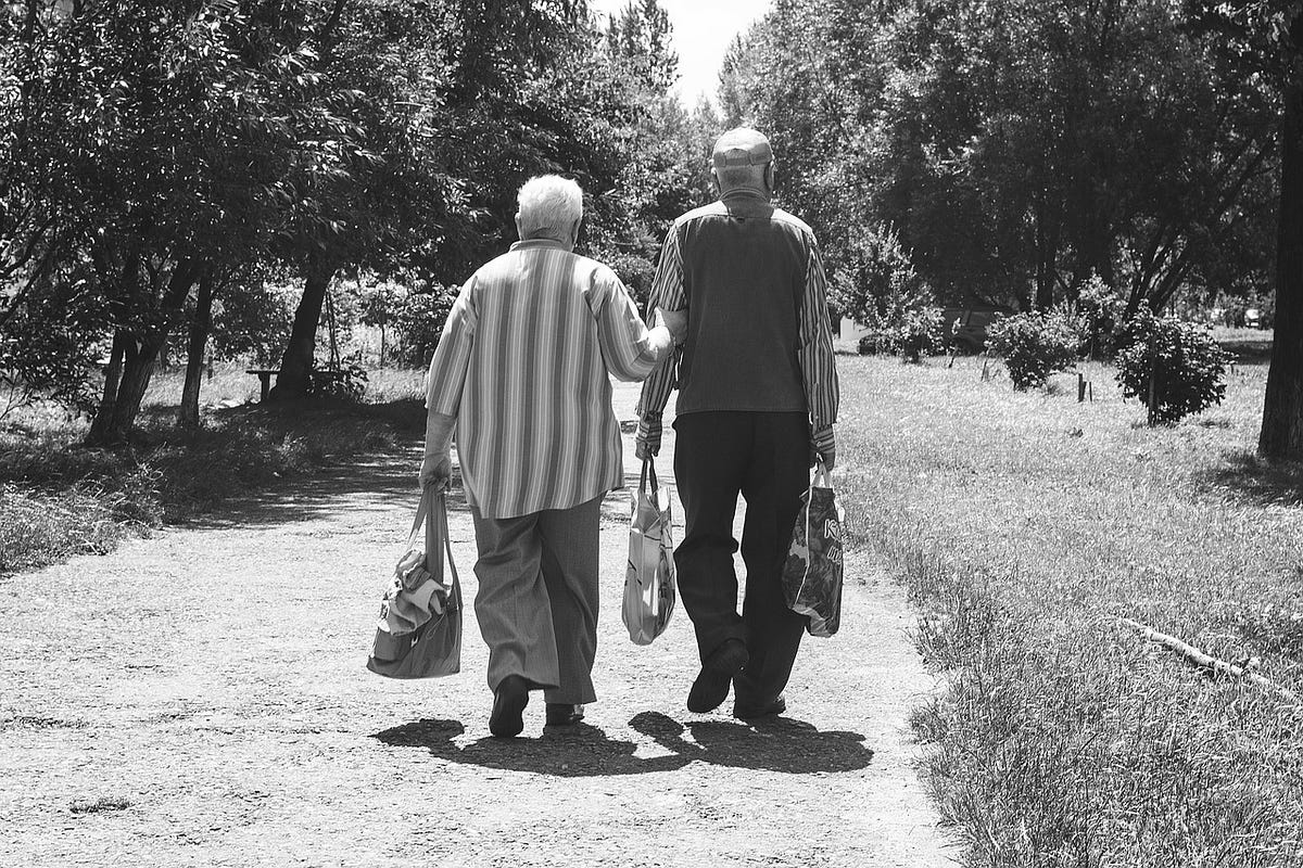 How Can Seniors Stay Healthy This Holiday Season By Advantage Plus How Can Seniors Stay Healthy This Holiday Season By Advantage Plus