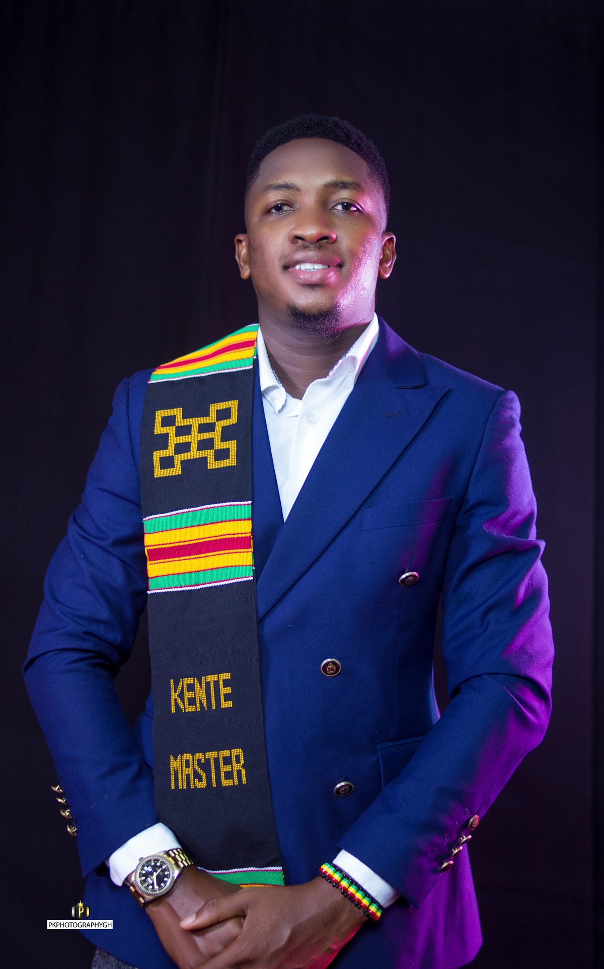 Meet Peter Paul Akanko: the KNUST Graduate making Kente Stoles for Ivy ...