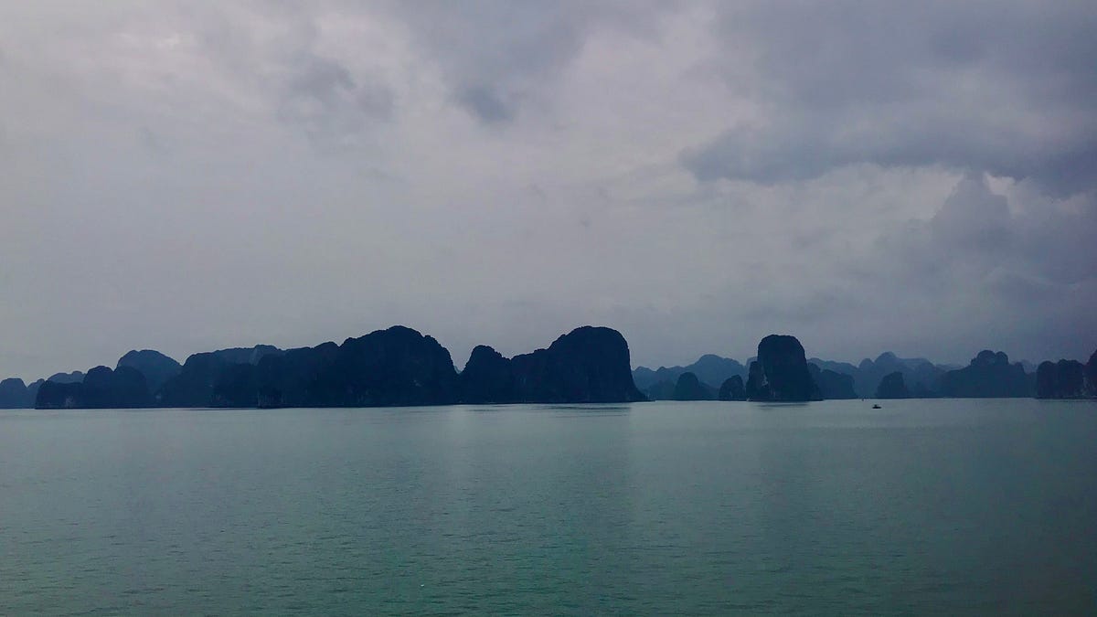 Python 設計模式 — 工廠方法 Factory Pattern By Sean Yeh 玩轉 Python:ai × Coding × 自動化 Python