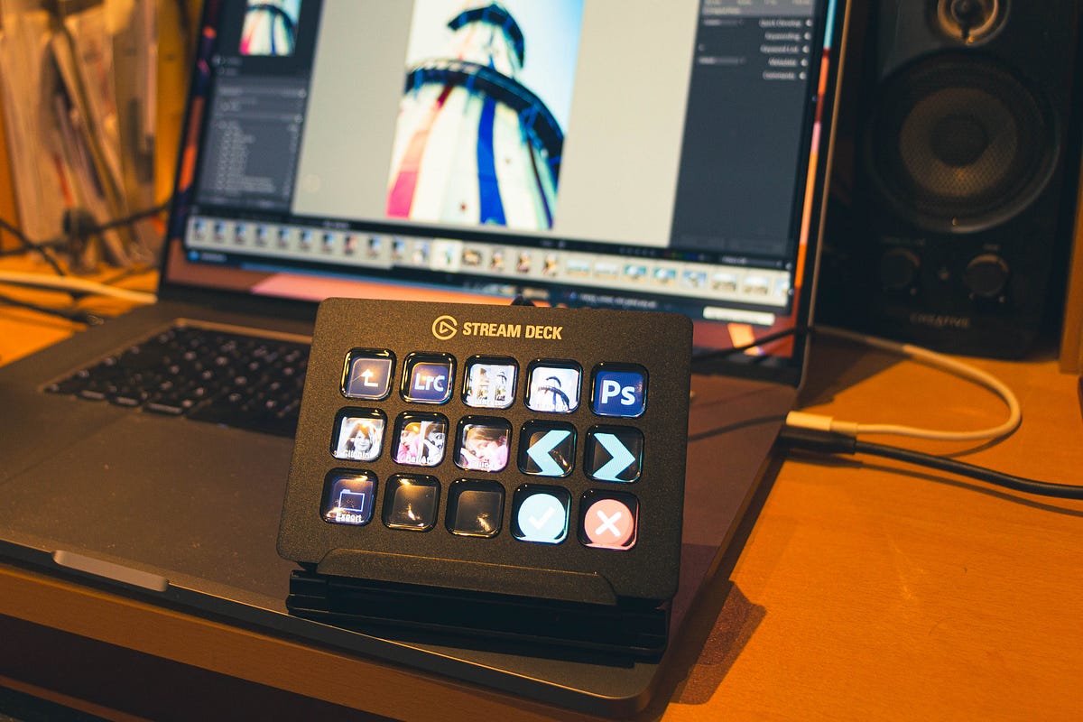 This is what Apple’s Touch Bar should have been | by Barry Collins | UX ...