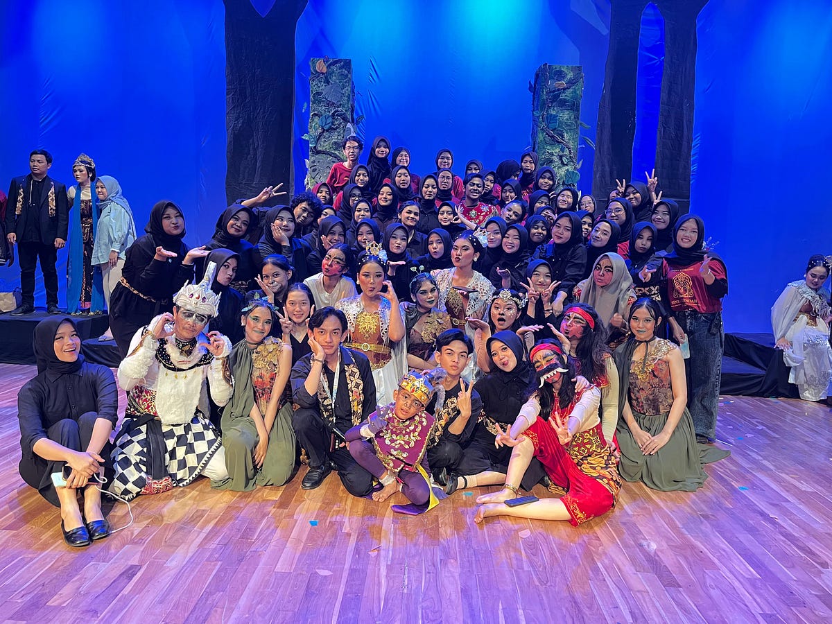 Kabumi upi. Opera sinta gundah | by Drianaaa | Medium