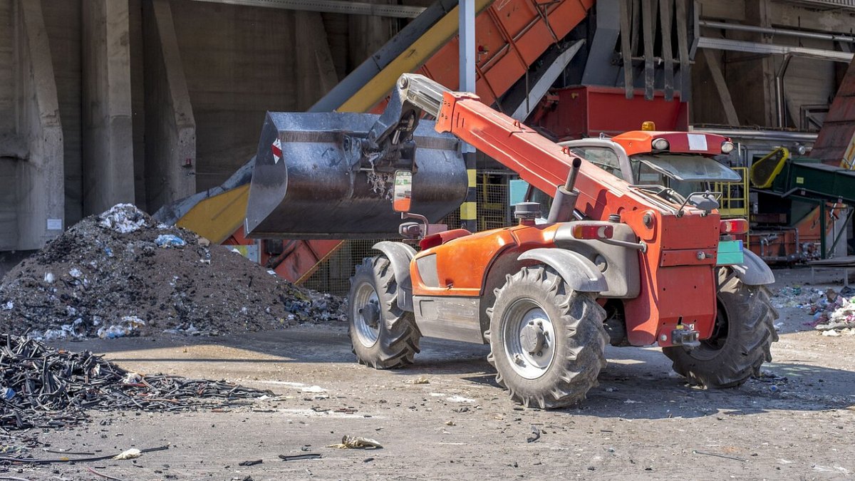 How to Start a Dump Truck Business? Guide & Template | by Ivan Smith ...