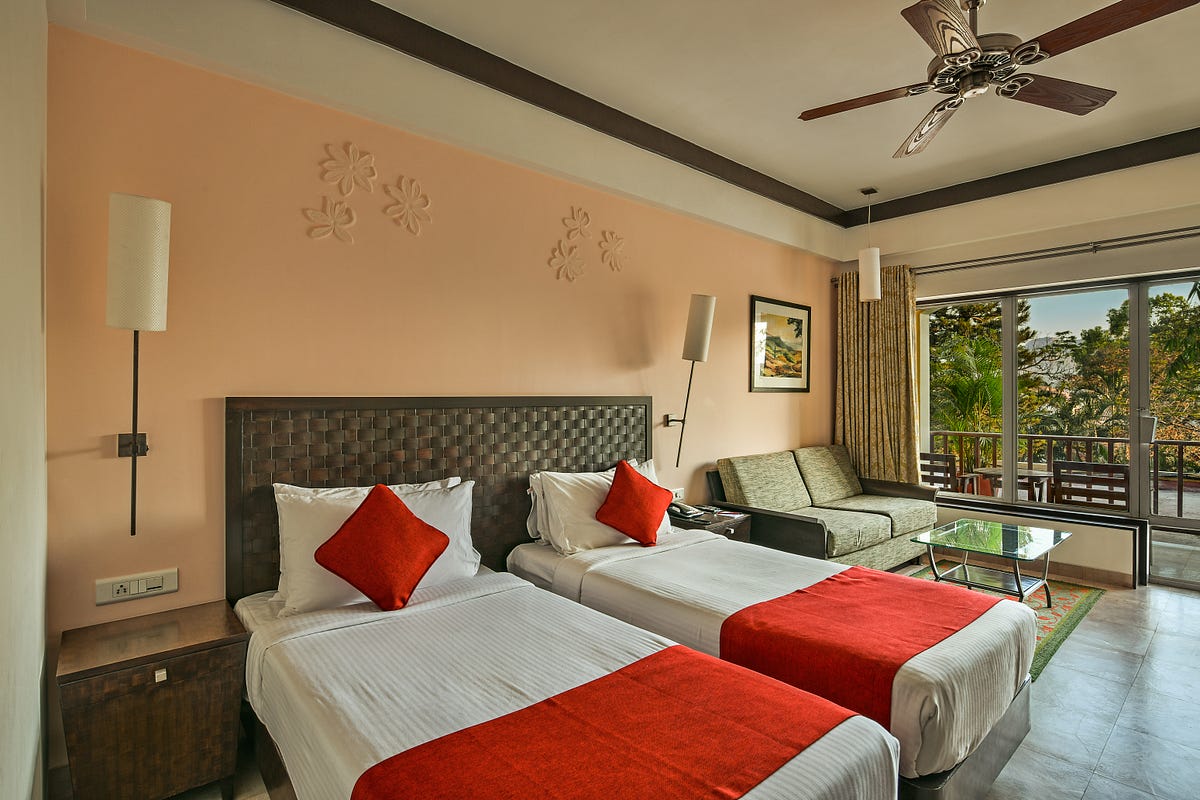 Deluxe Twin Room at Fariyas Resort, Lonavala - Fariyas - Medium