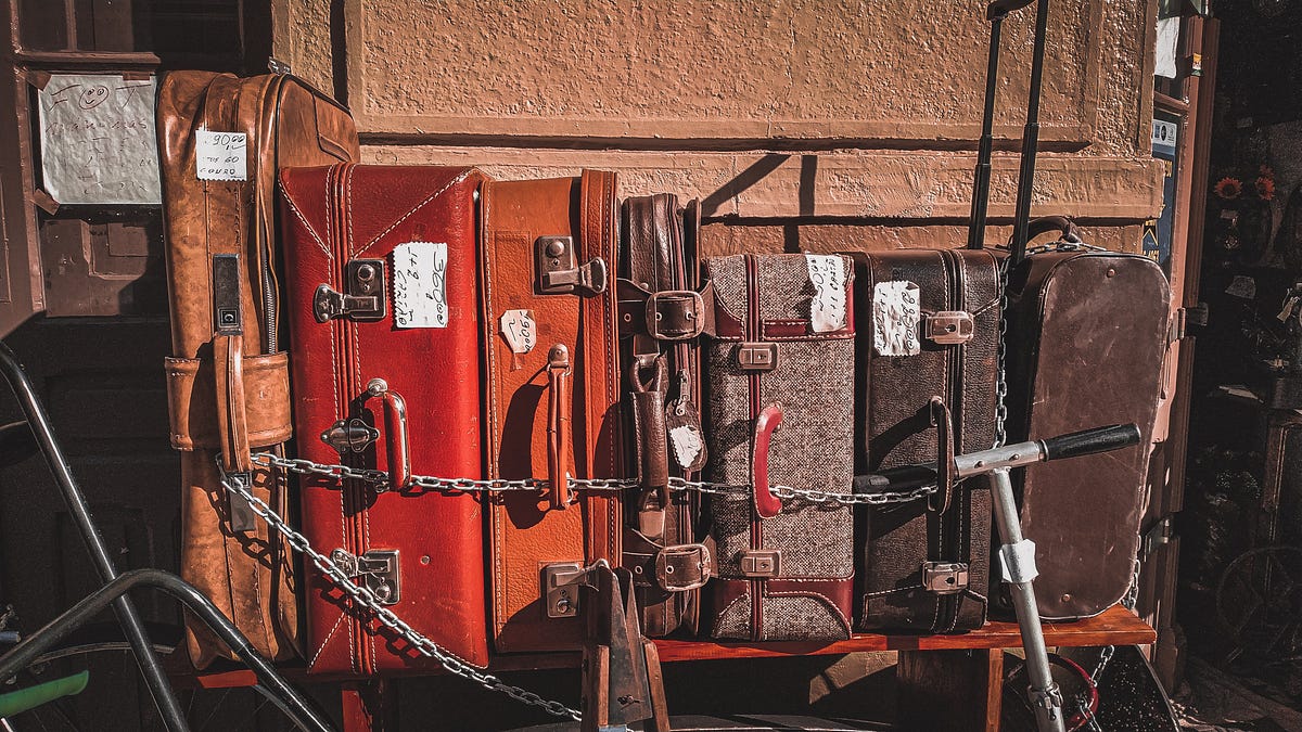 Building a javascript library with zero dependencies | by Sushrut Shivaswamy | Medium