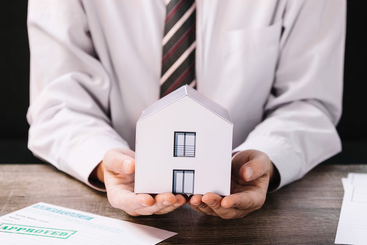 5 Things to Know Before Signing a Corporate Leasing - Michael Crespo ...