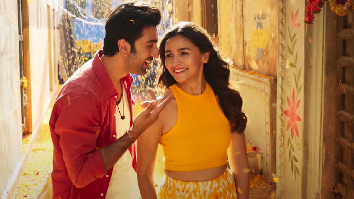 Kesariya Lyrics - Lyrics Times7 - Medium