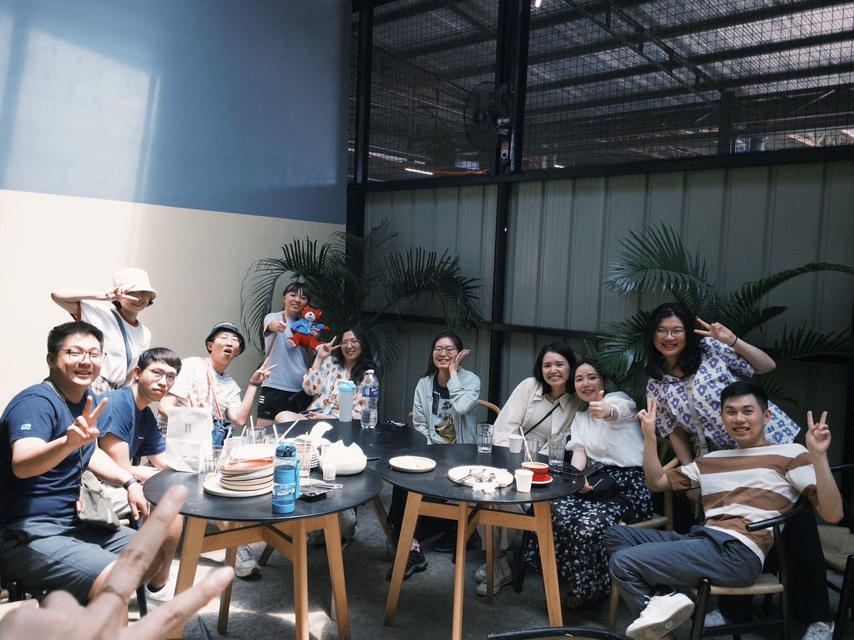 [ENG]JUN 2024/ People I met in Baguio City. | by Trista Lin | Medium