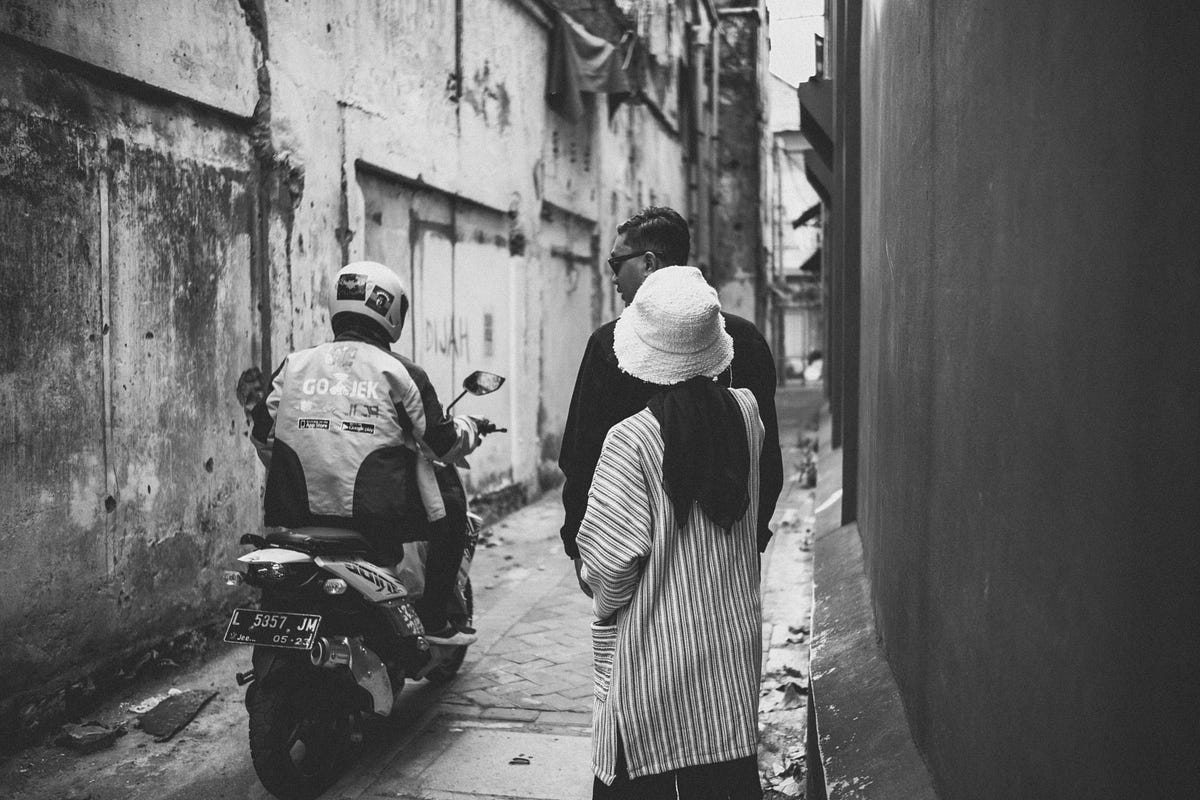 Sentiment Analysis of Gojek Customer Reviews using Support Vector Machines | by Azaria Dhea ...