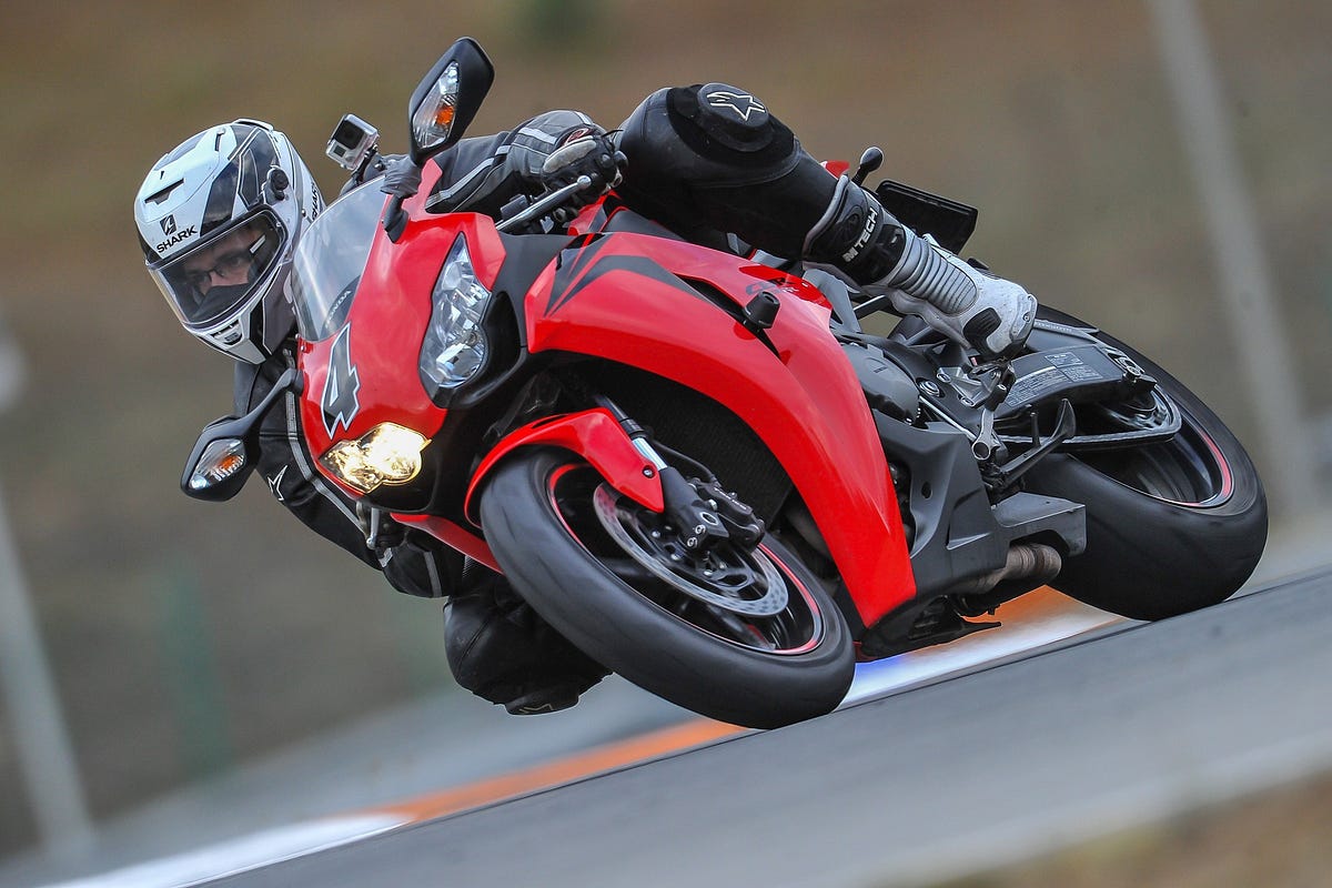 Learning to Ride Motorcycles in your 40s and 50s | by Andrew Goodman ...