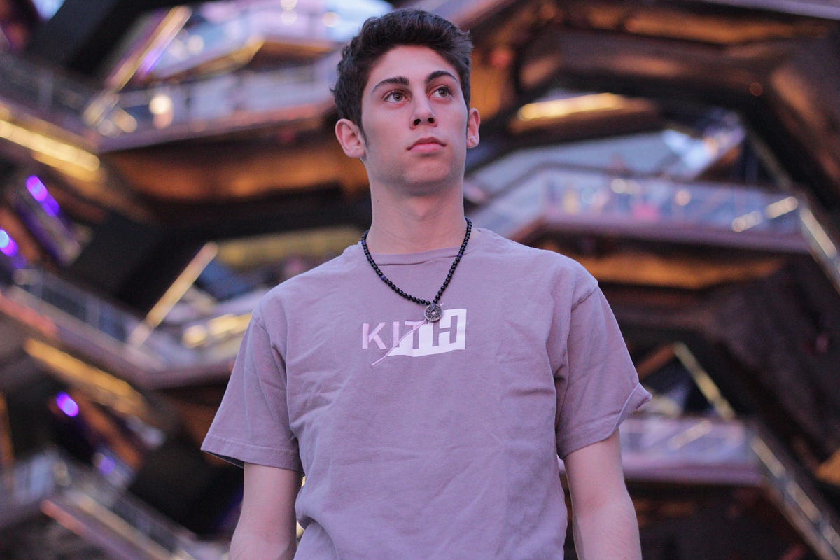 Rom Raviv Gives Insight On Becoming a Successful Podcast Host | by ...