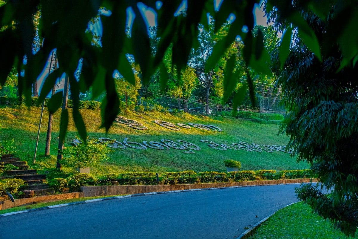 Sabaragamuwa University of Sri Lanka - Udari hansika - Medium