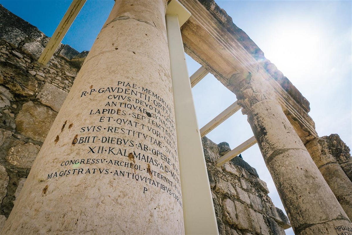 10 Absolutely Bizarre Facts About Diogenes the Cynic | by Joe Duncan ...