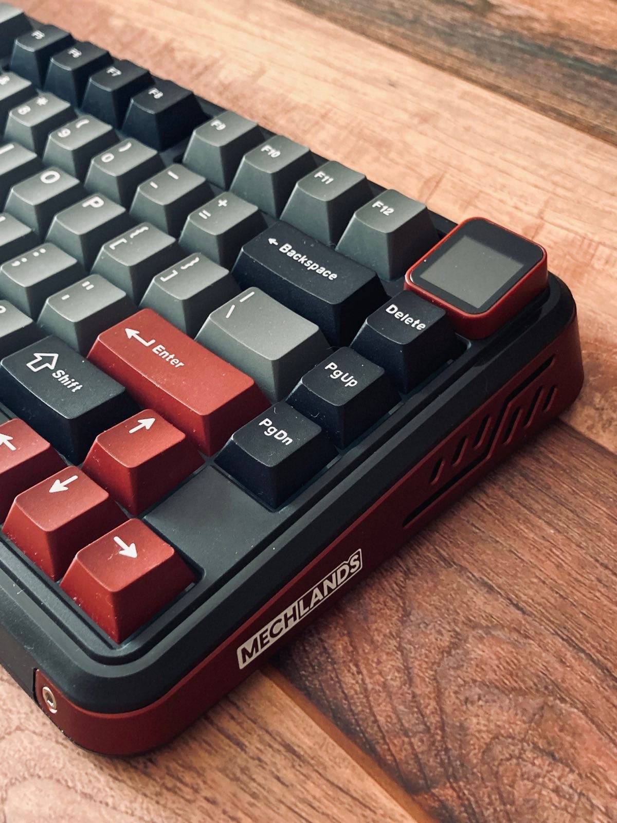 Vibe75 v2 Mechanical Keyboard Review— budget that screams quality | by ...