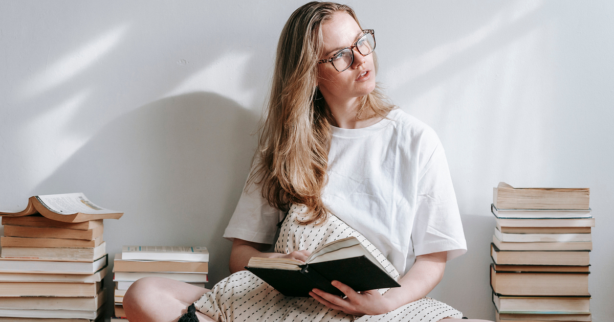 Psychology Reveals 10 Habits Linked to High Intelligence | by ...