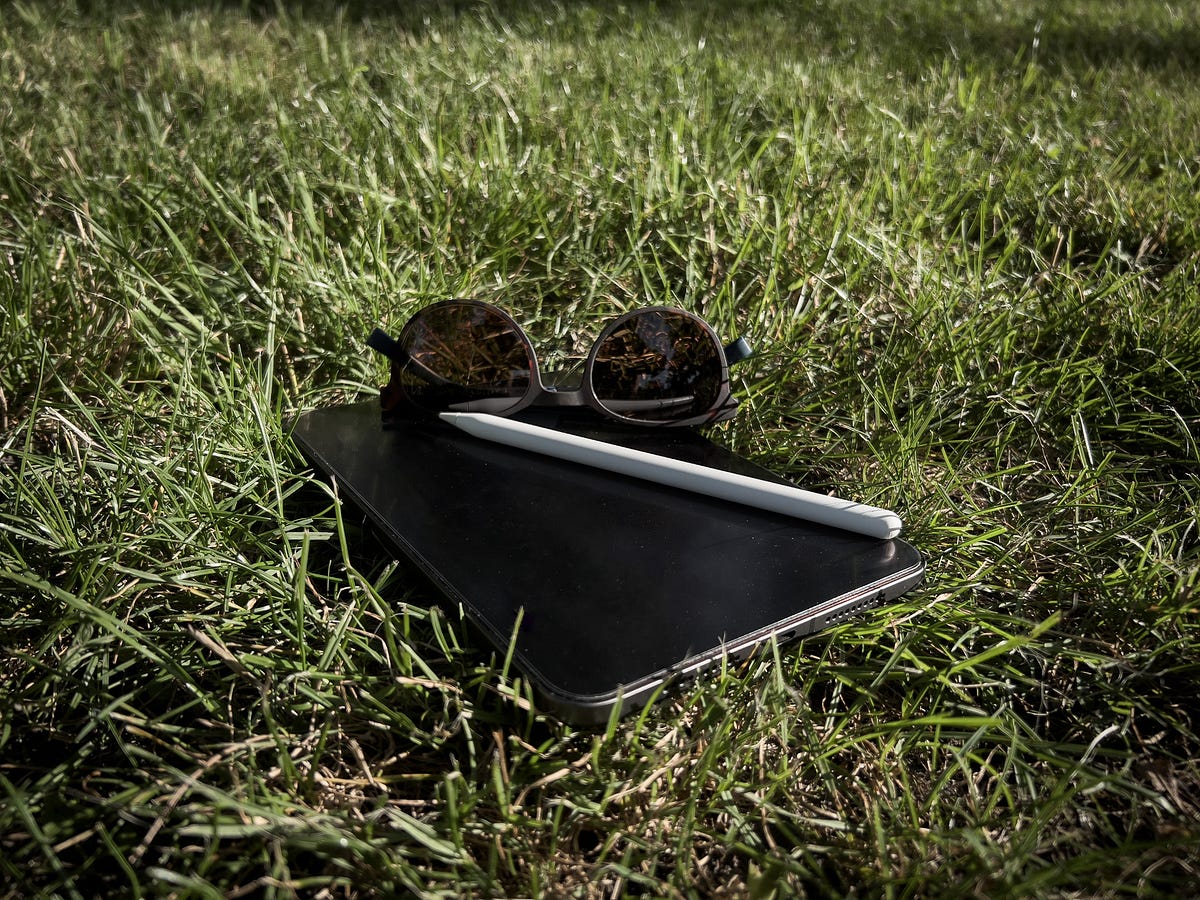 The real versatility of the iPad mini 6 | by Tobias Hedtke | Medium