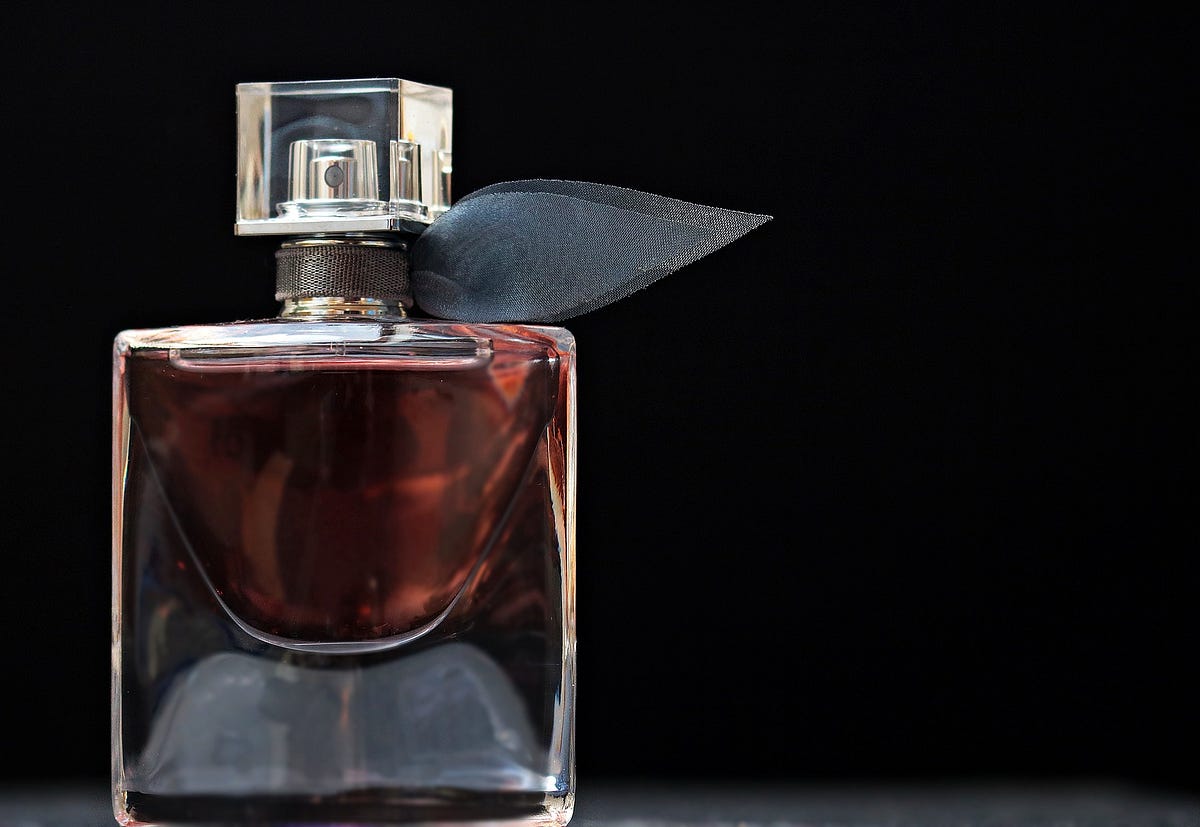 Computer develops fragrances for the perfume industry | by Marc Botha ...