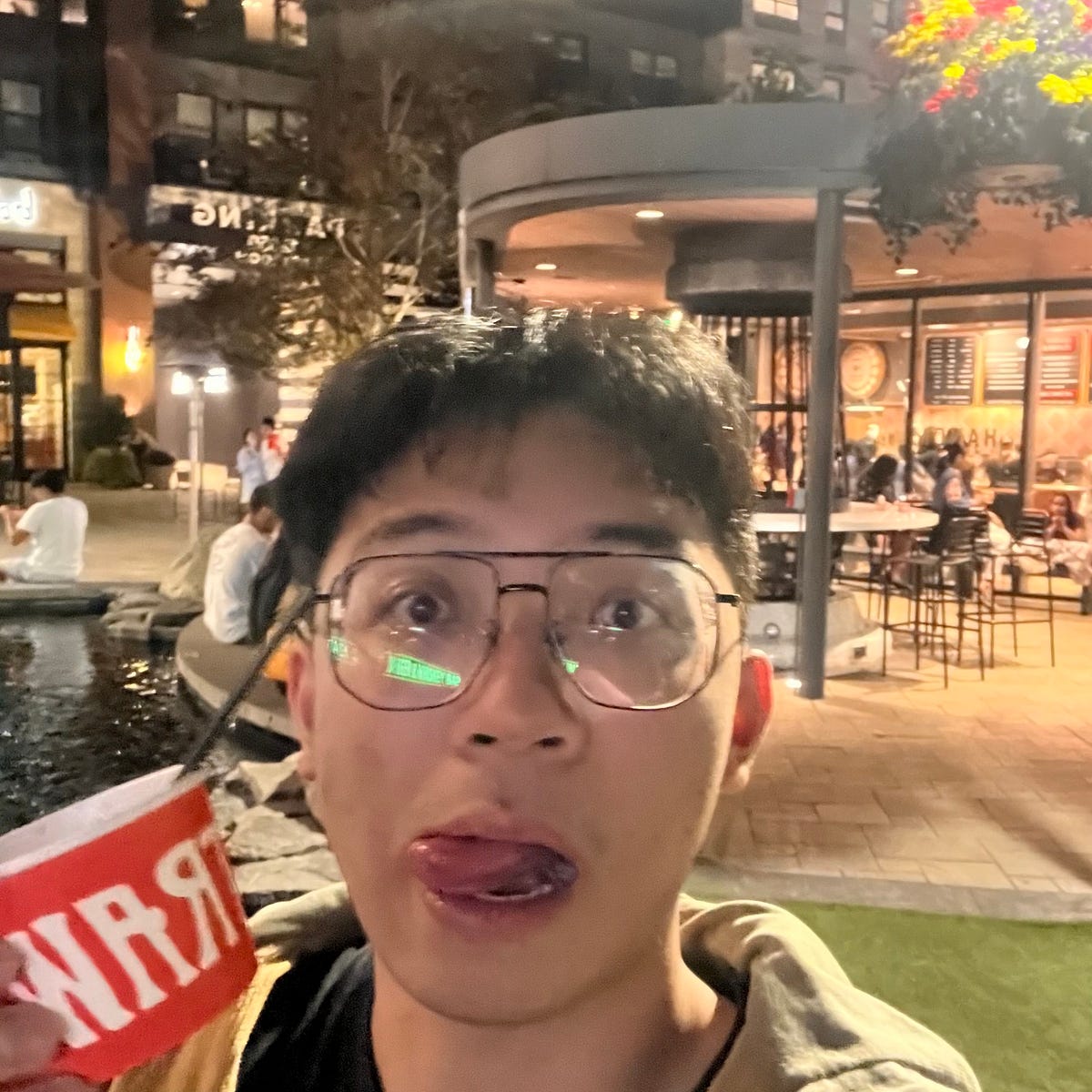 往outlier的路上day1244 - Han-Ju Chen - Medium