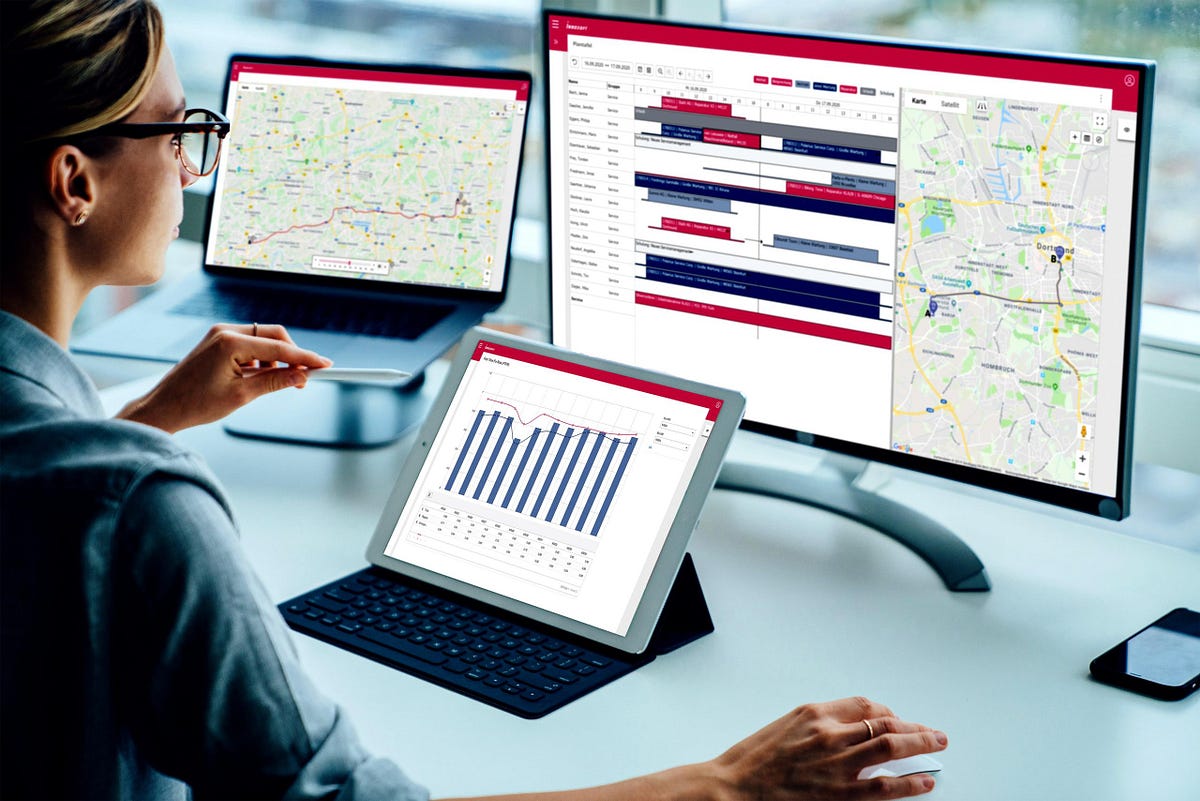 Introduction to Field Service Management Software: What is it and why ...