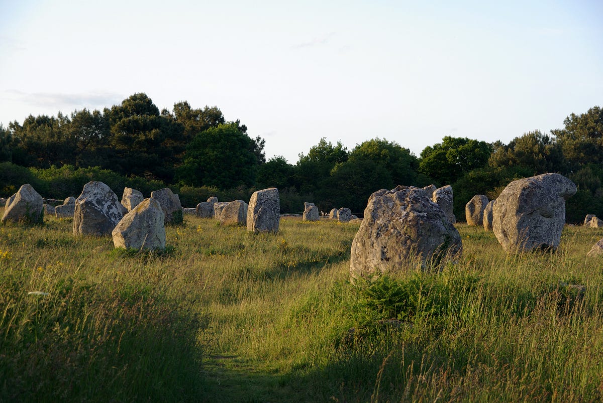 The Outstanding Carnac Alignments With Looming Myths | Digital Global ...