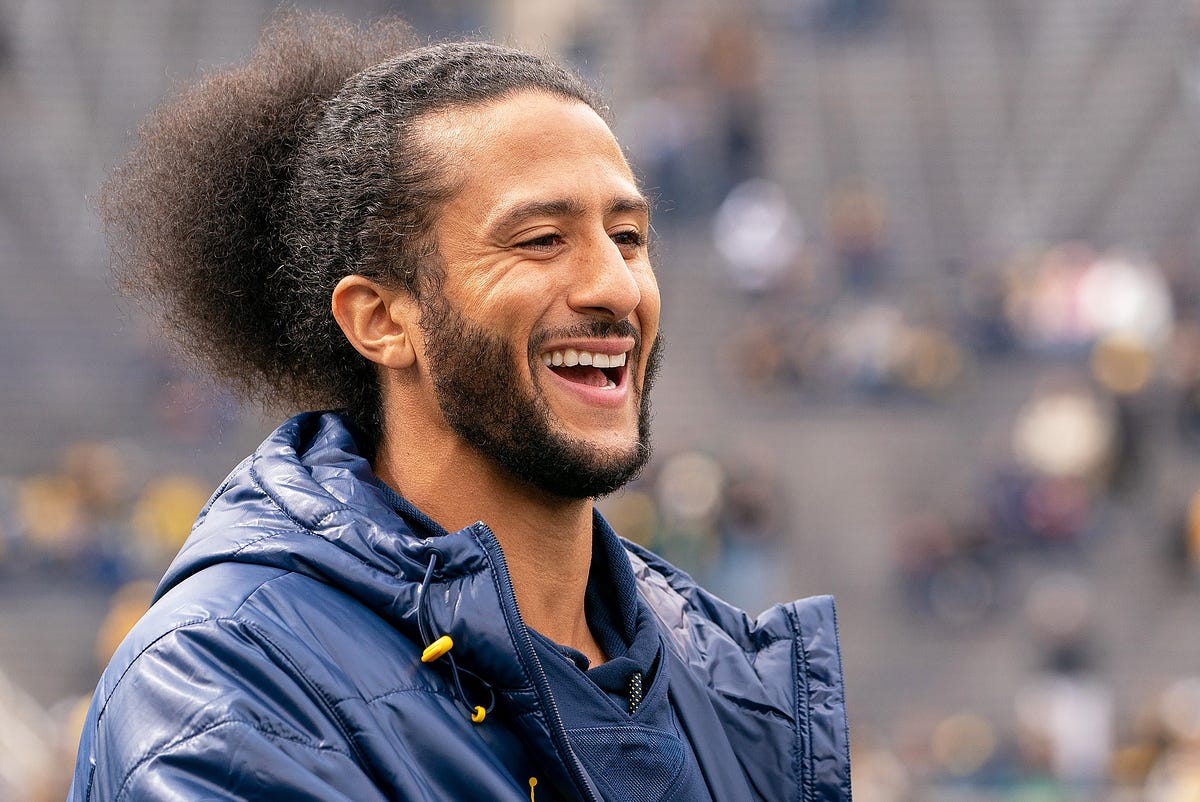 Colin Kaepernick Extends Offer to Join Jets Following Aaron Rodgers’ Injury | by Mosalah | Medium