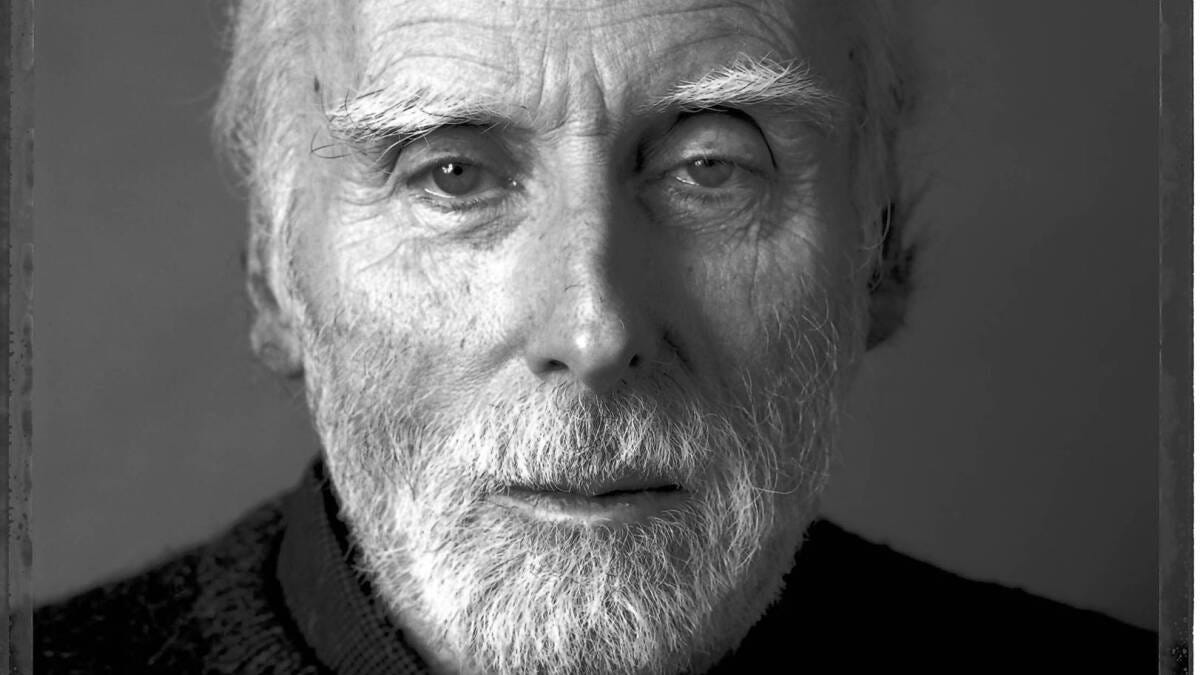 Un poema de Jack Gilbert. Traducción de Sofía Leibovich | by ÁSPERA ...