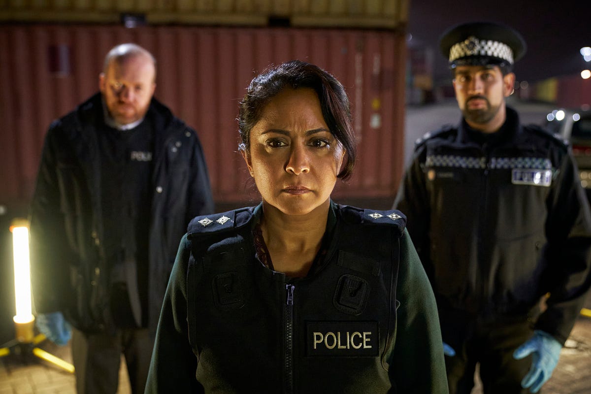 ‘DI Ray’ is a Deliciously Complex and Nuanced British Police Procedural ...