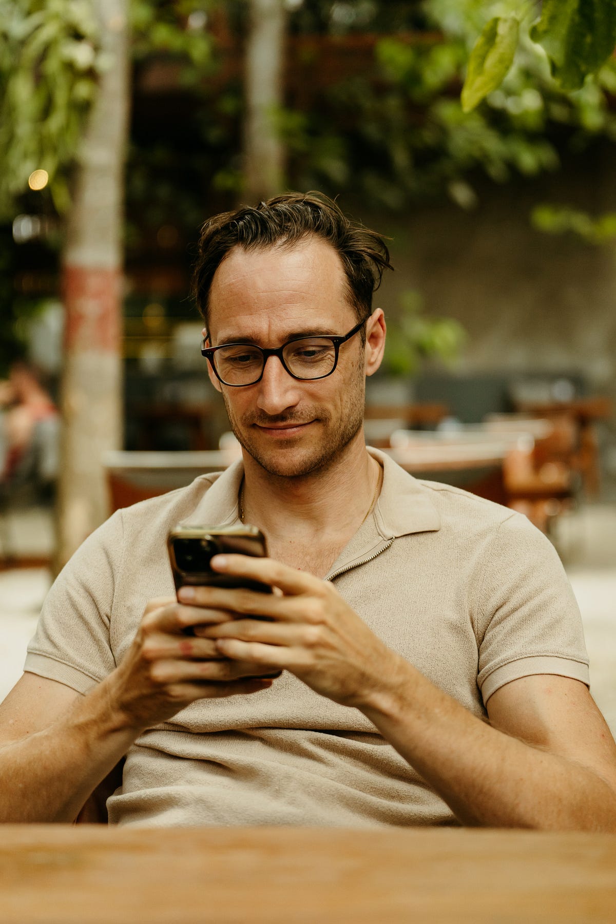 Why emotionally available men feel unattractive | by Jan-Willem van der ...