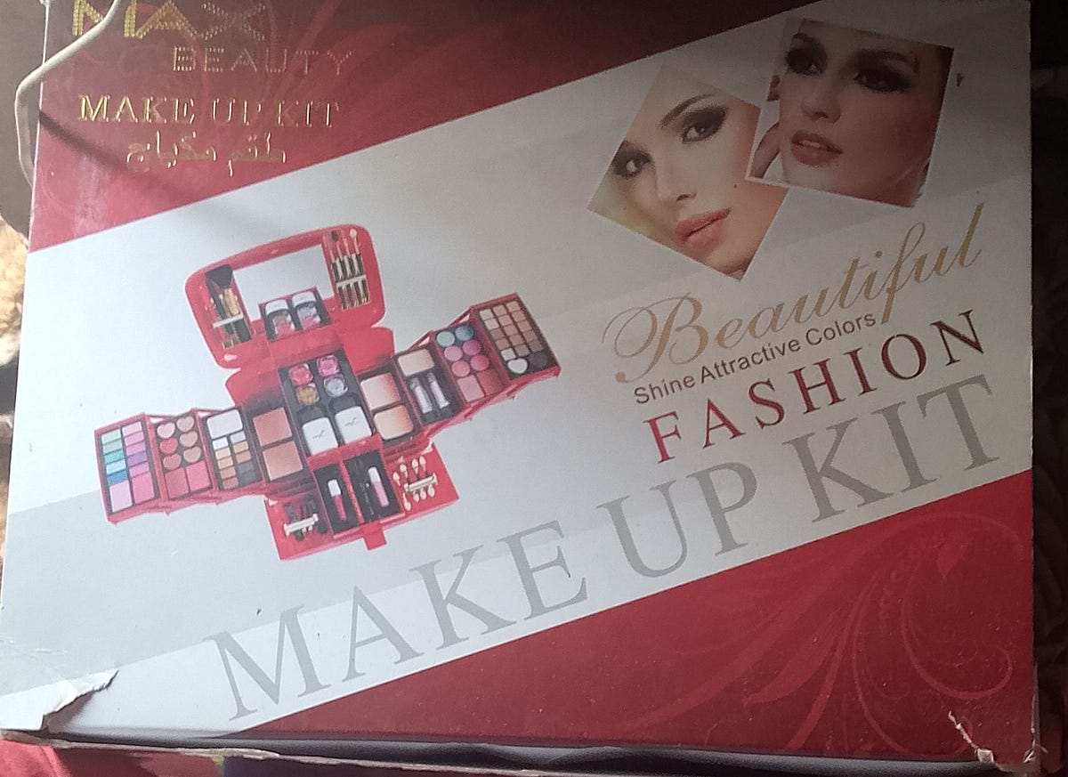 MAX. BEAUTY MAKE UP KIT | by Hani Mahmood | Nov, 2024 | Medium