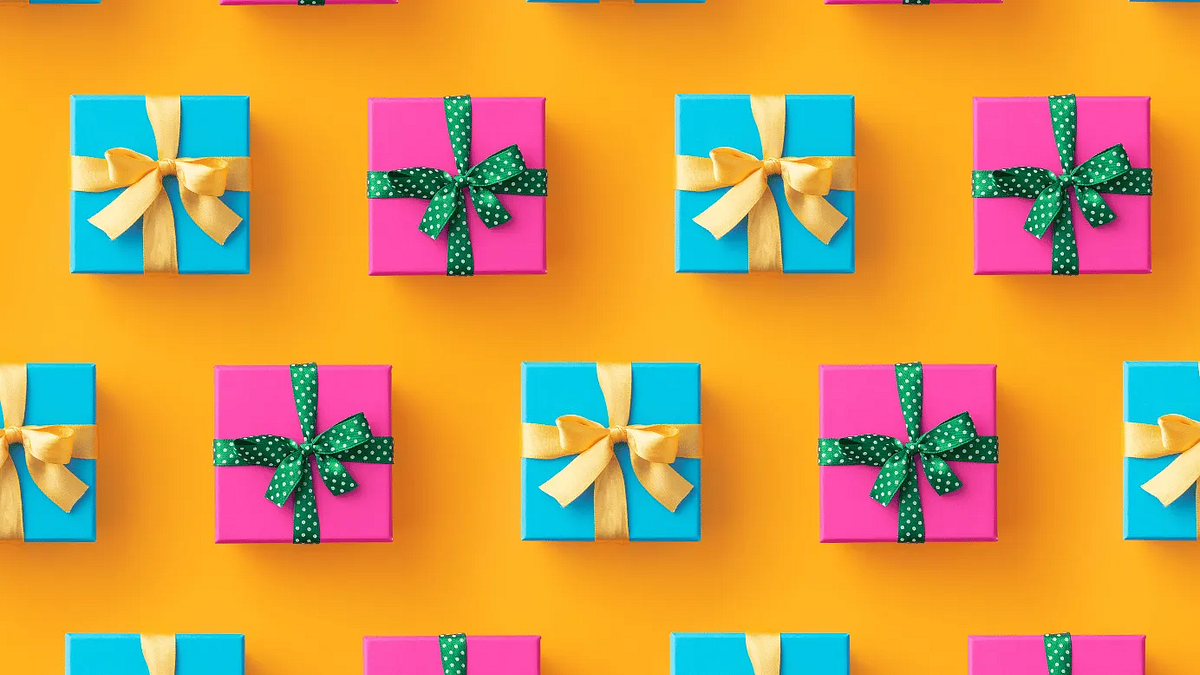 Simple and Meaningful Corporate Gifts for Clients | by Vareesha | Medium