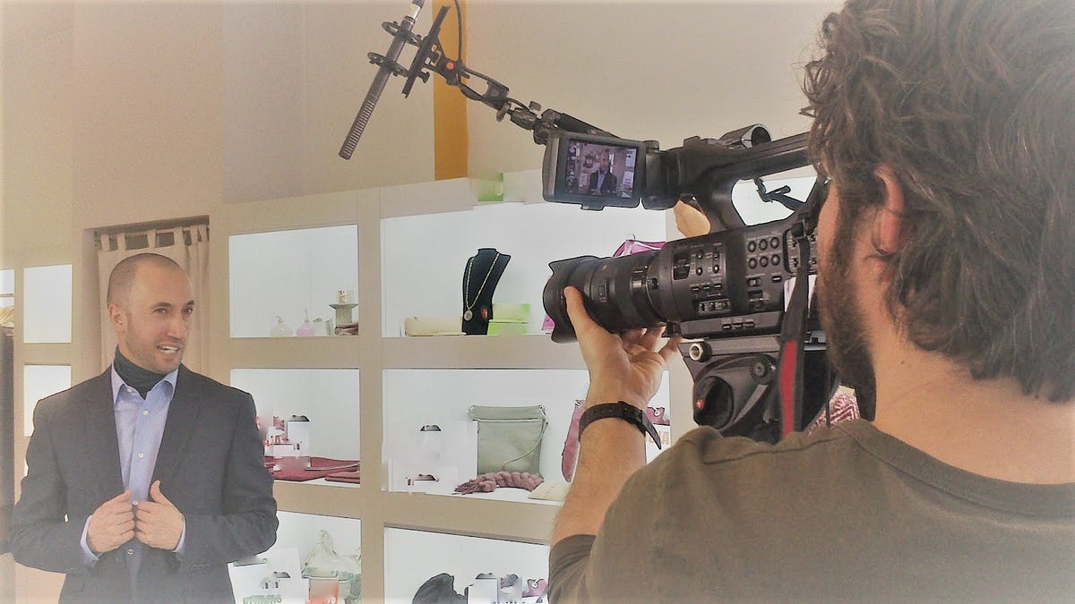 Taking on the world as a one-person production team | by Zoomin.tv VJ ...