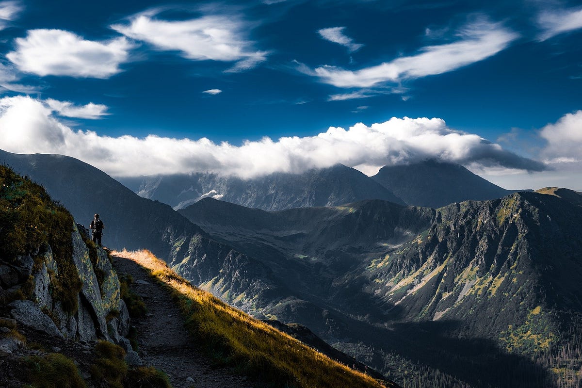 Tip #35[APP_INITIALIZER with Observable] - JavaScript everyday - Medium