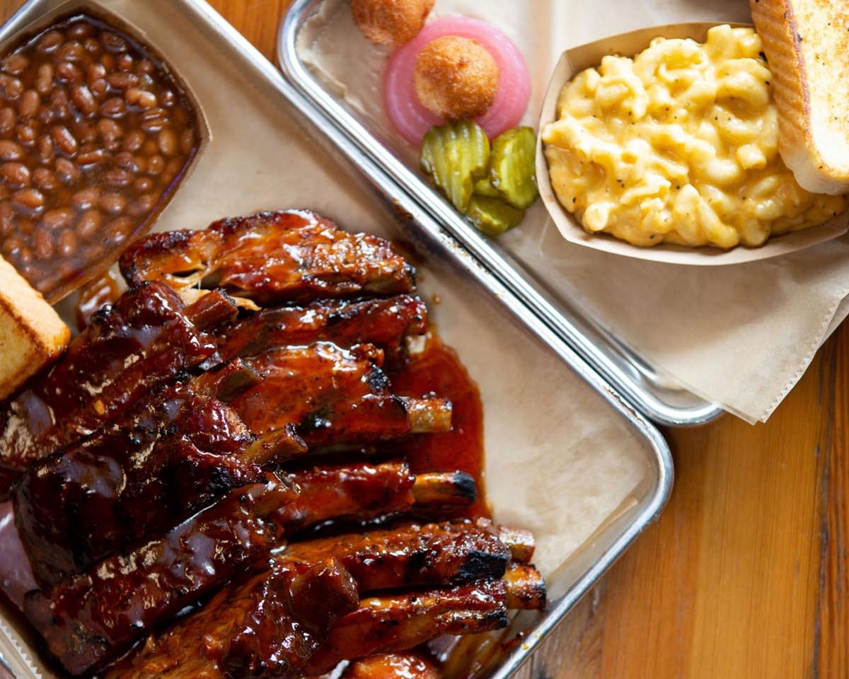 The Best BBQ Restaurant in Florence, SC - Holtbrosbbqus - Medium
