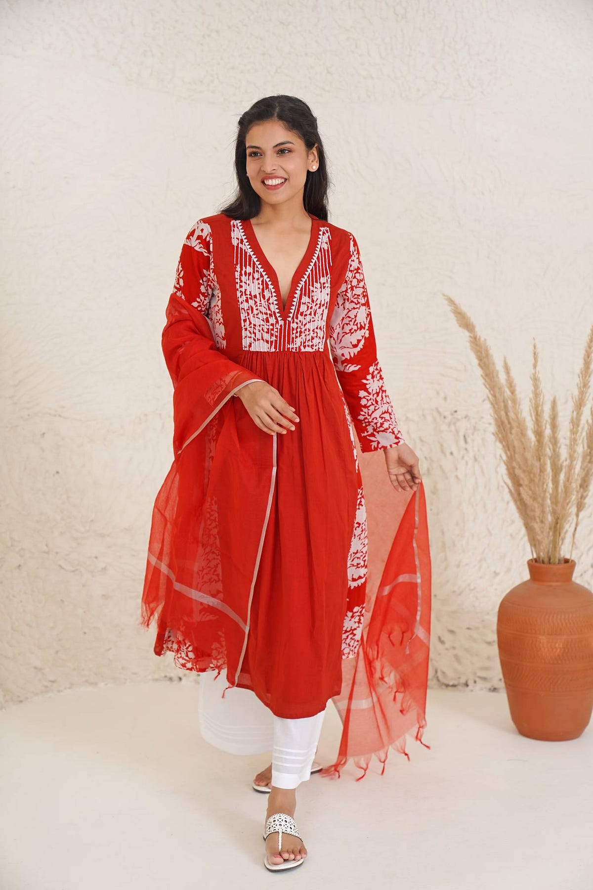 Kurta Sets — Buy Suit sets for Women Online In India | Nero India ...