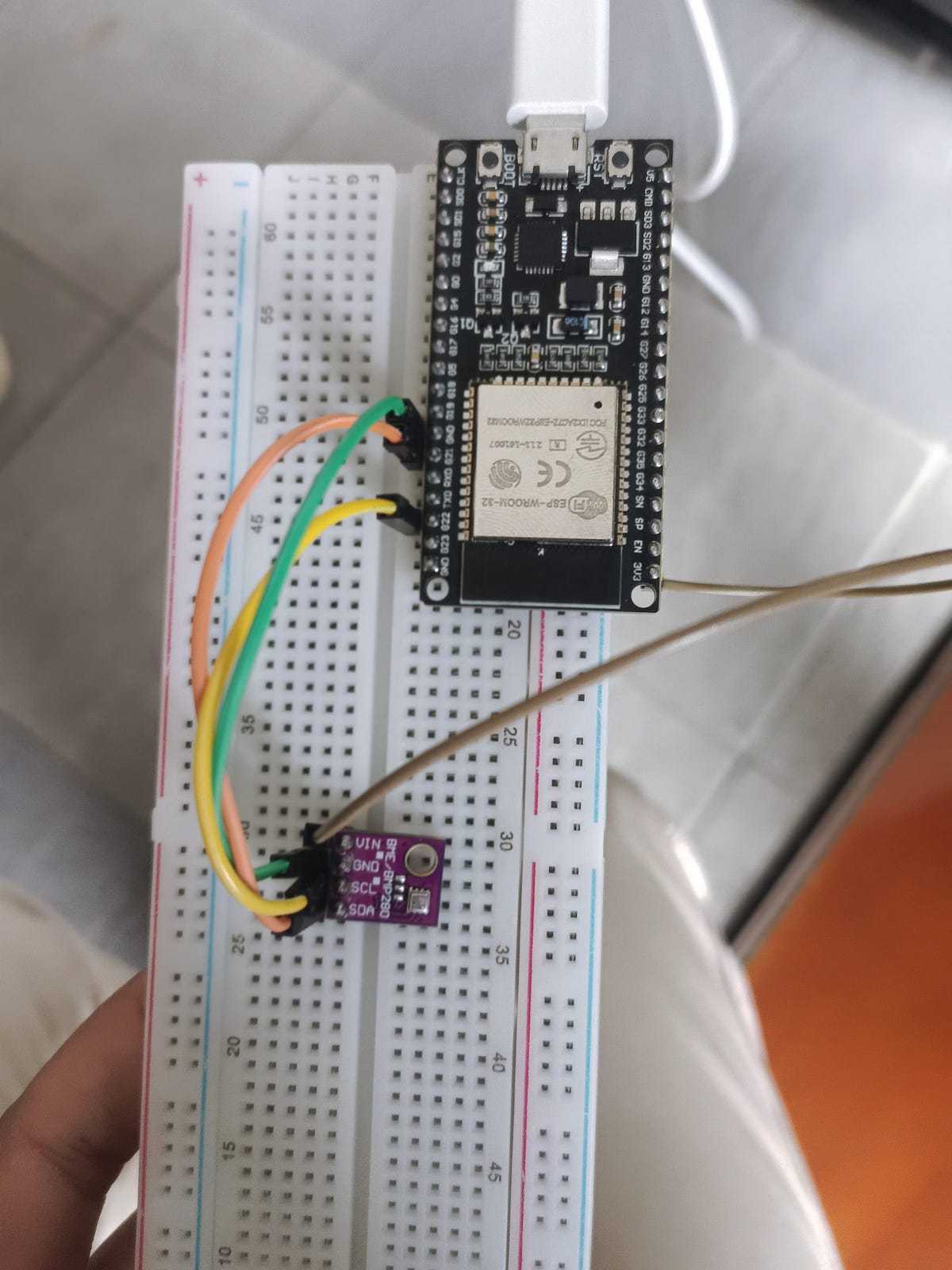 4th Project: ESP32 External Sensor | by 109 - Steven Adrian Corne - STEI K | Mar, 2024 | Medium
