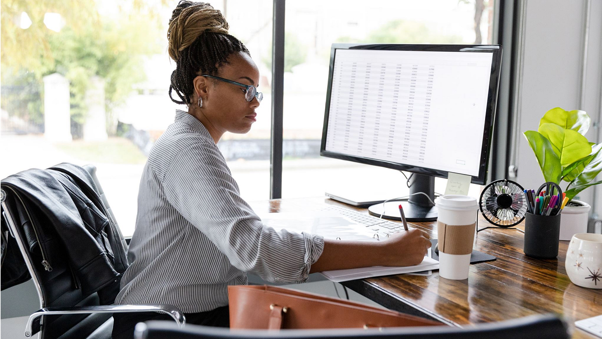 DATA SCIENCE COMPONENTS FOR BUILDING ROBUST PROJECTS - Divyanshi ...