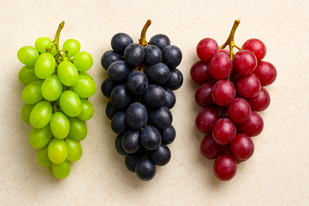 Green vs Black vs Red Grapes — I Ate All Three for 30 Days to See Which ...