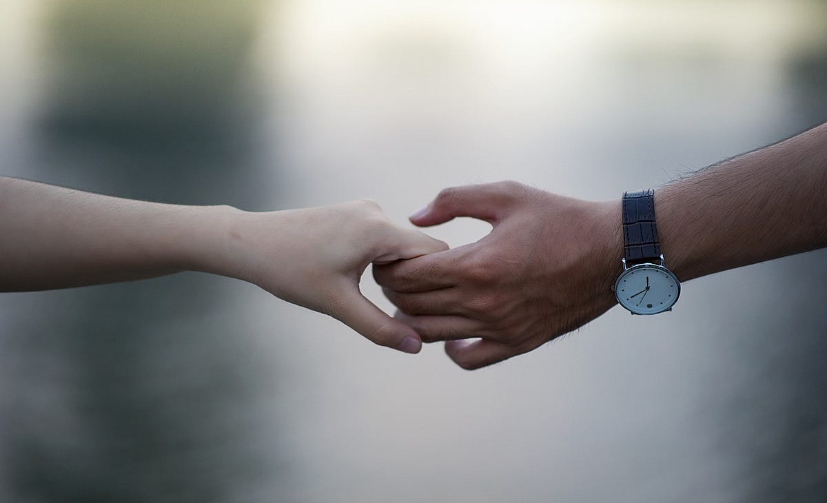 20 Ways To Be Irresistible To Women | by HiwaMagOnline | Medium