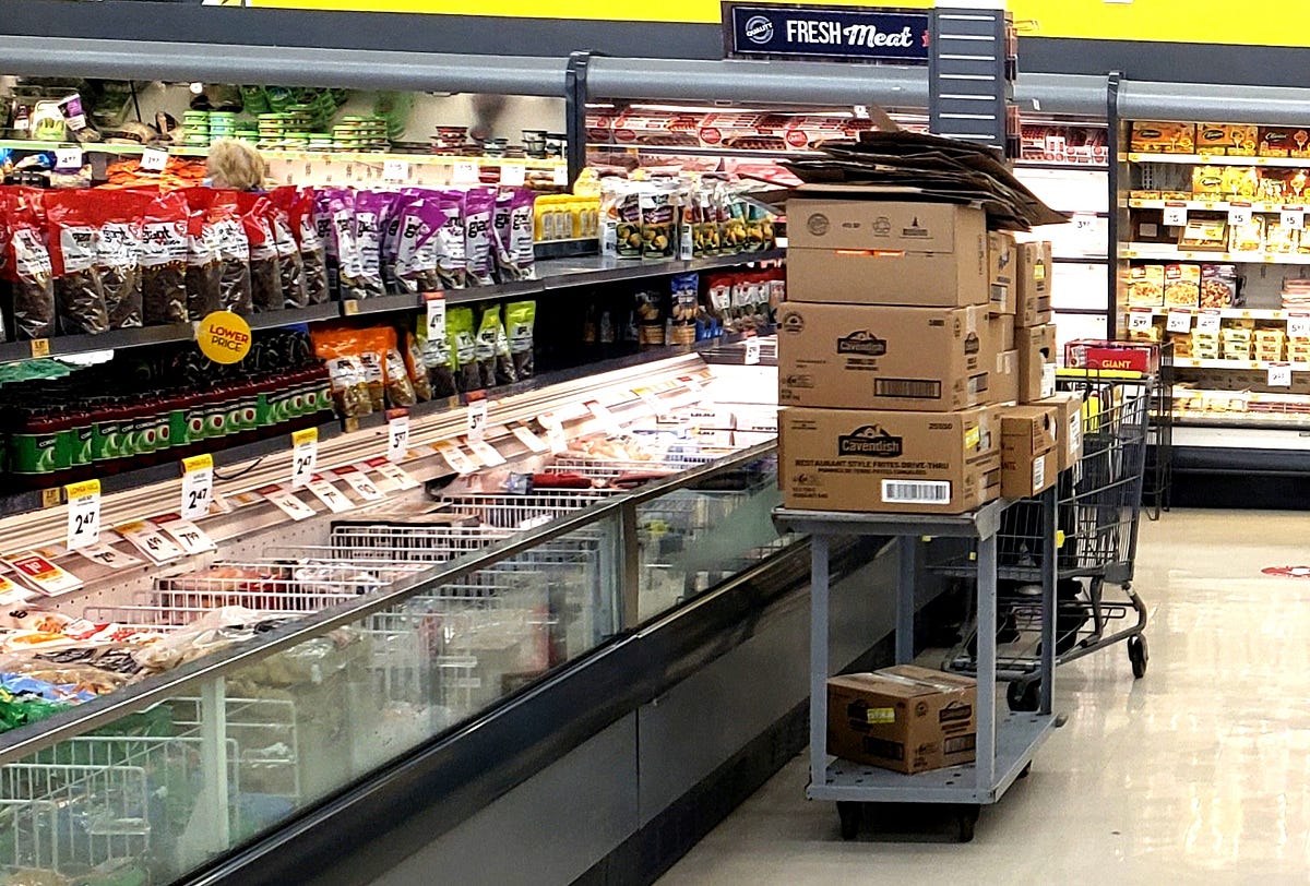 My Day At The Grocery Store. Describing my observations as a writing ...