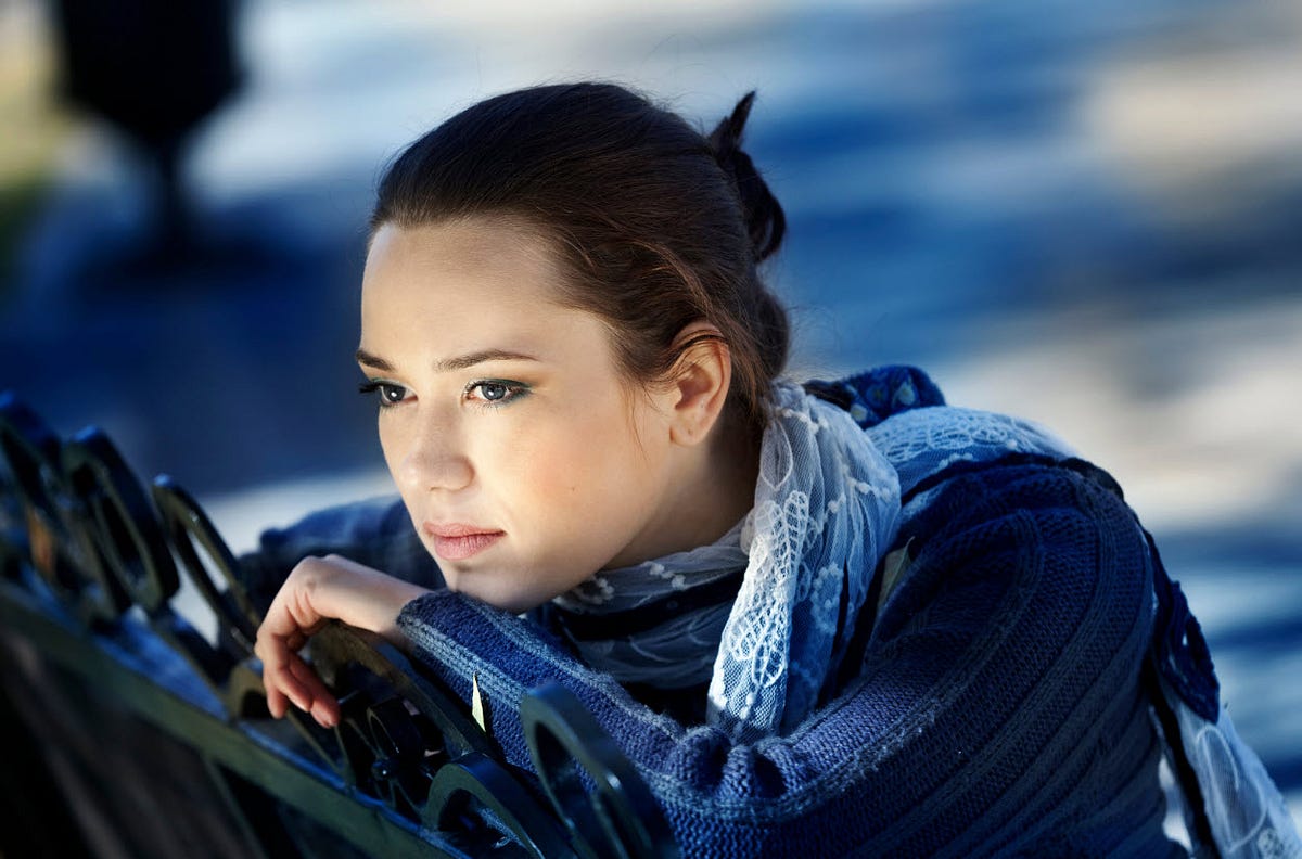 How to Deal with Loneliness in the Age of Social Media | by Novena's Pulse - Finding Clarity in ...