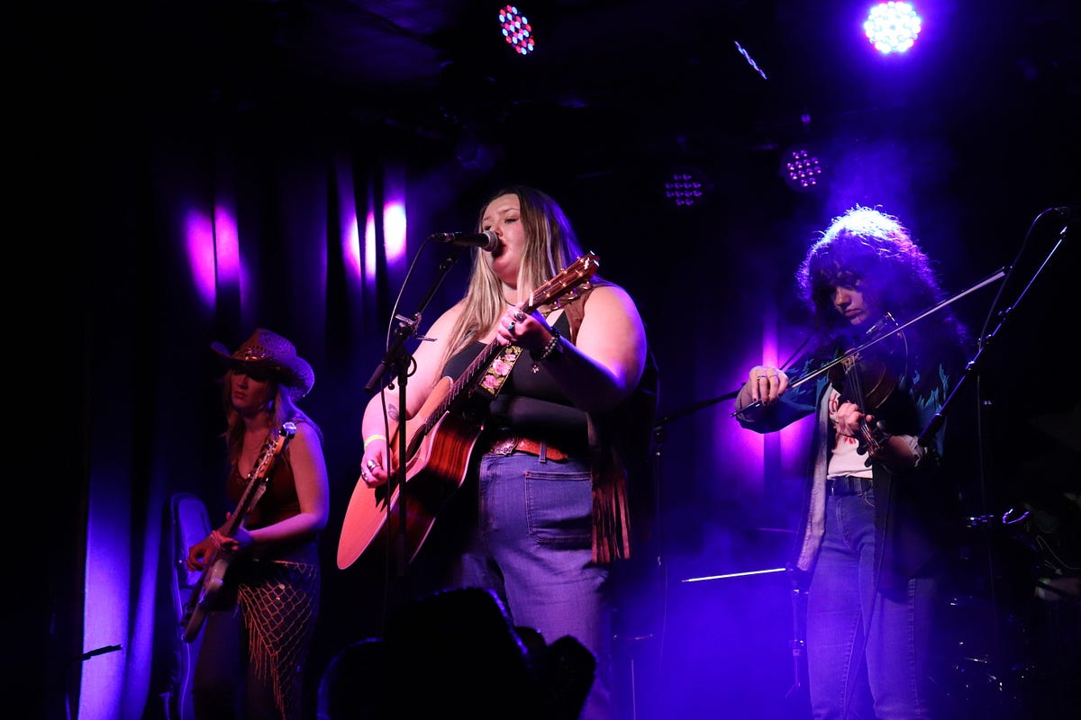 Skye Morriseau Captivates at Globe Hall | by Denver Lynx Radio | Apr ...