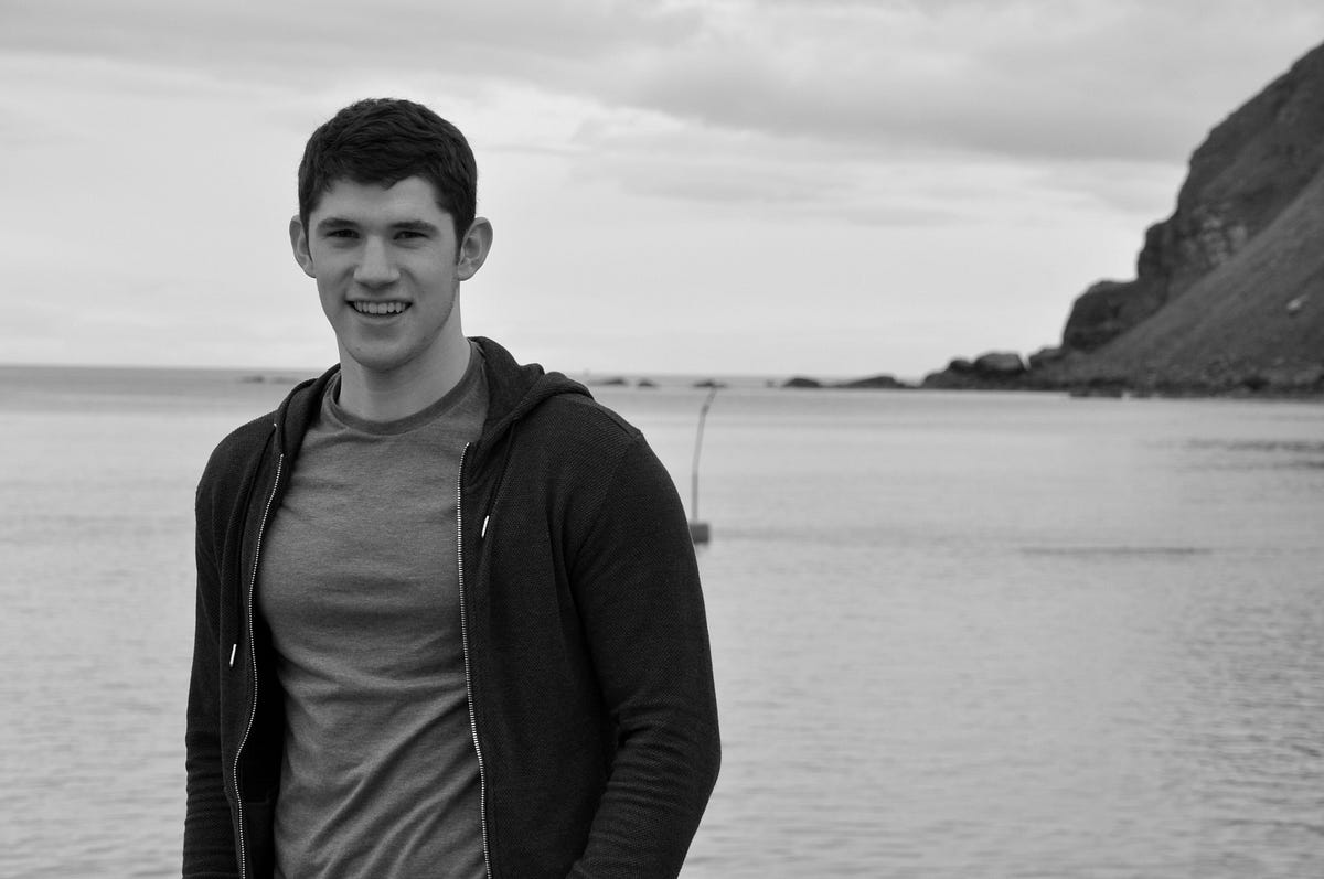 Meet Gavin Bell — Blue Cliff Media | by BreathR | Medium