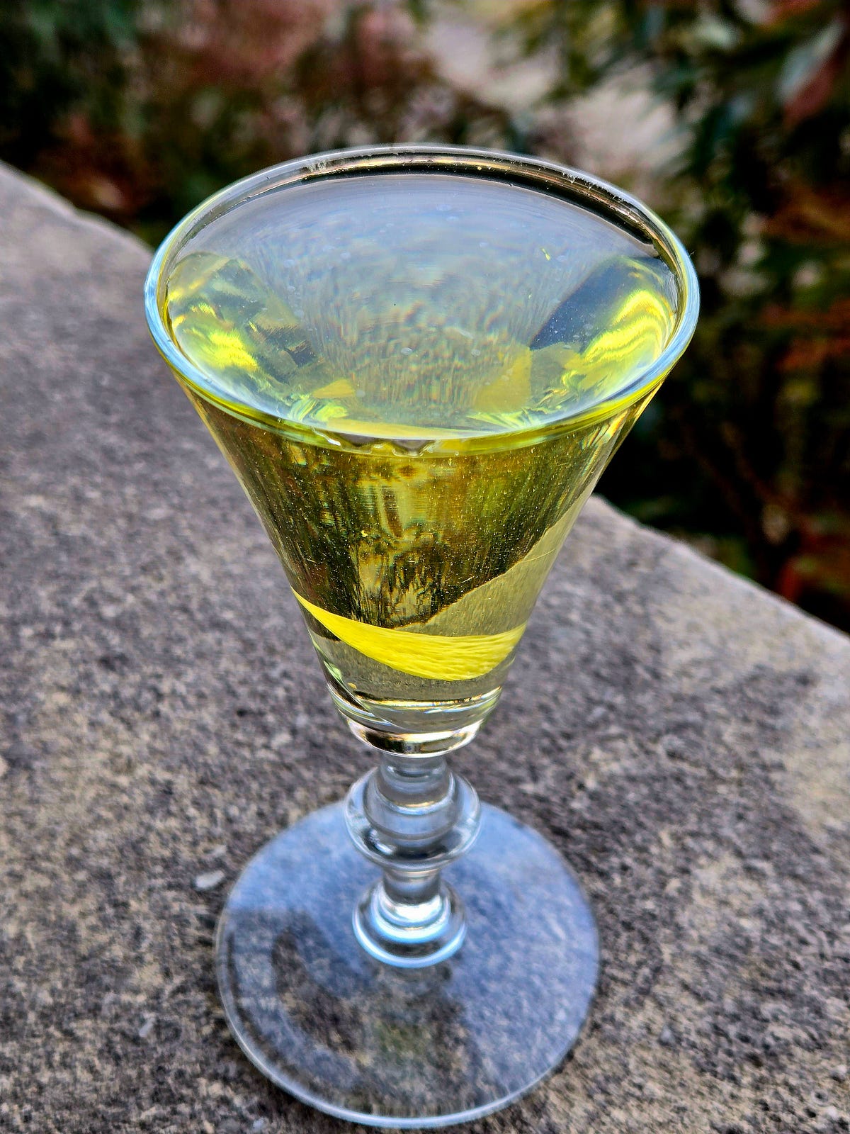 Alaska Cocktail. A golden beacon for the long night | by Samuel Workman ...