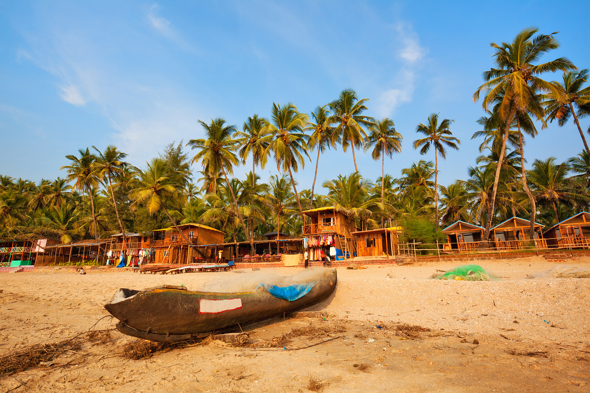 A Fun Time At A Beach Town — Best Places to Visit in Goa | by TripzyGo ...