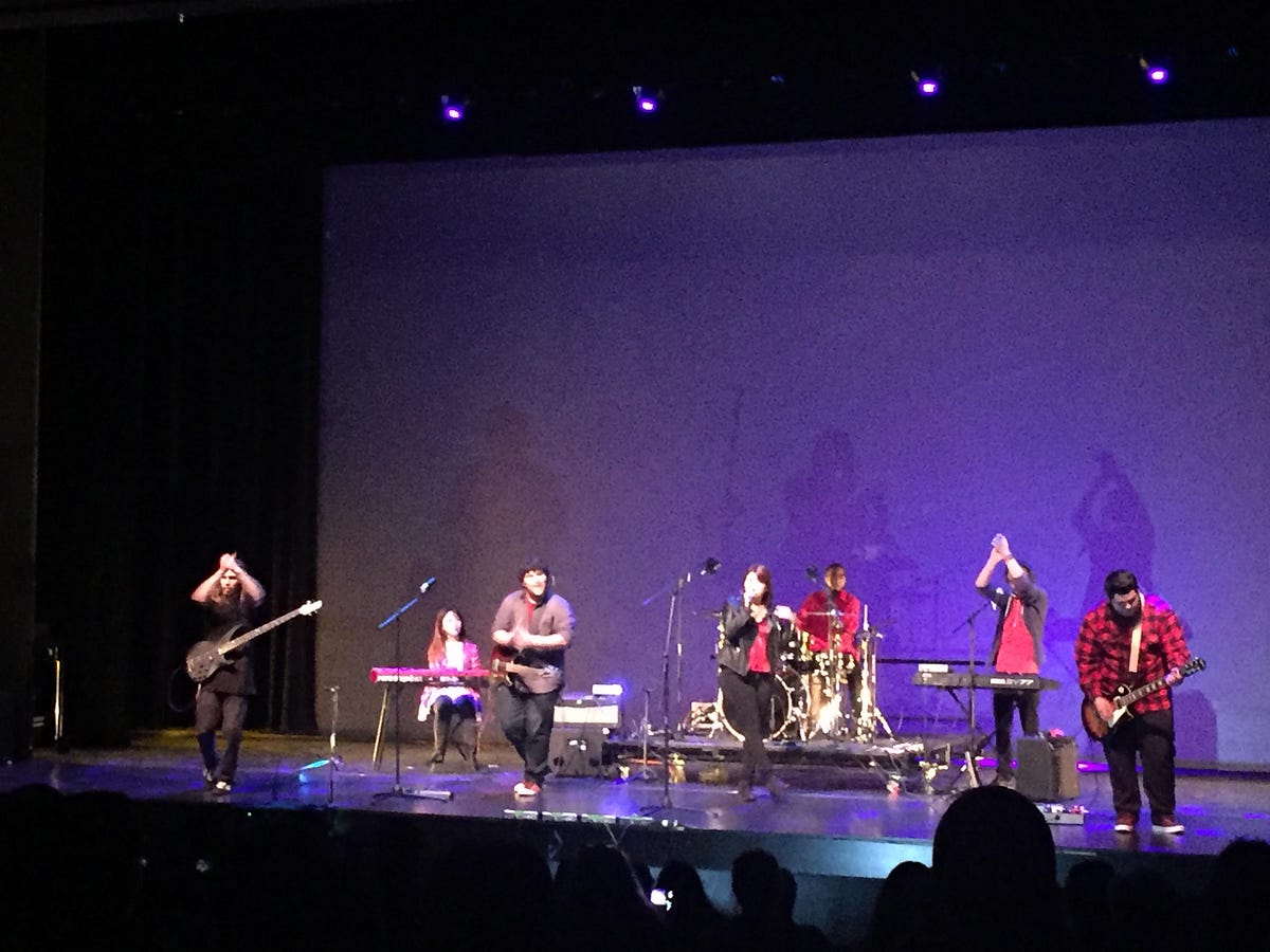 Commercial music band built out of nowhere | by Ethan | Medium