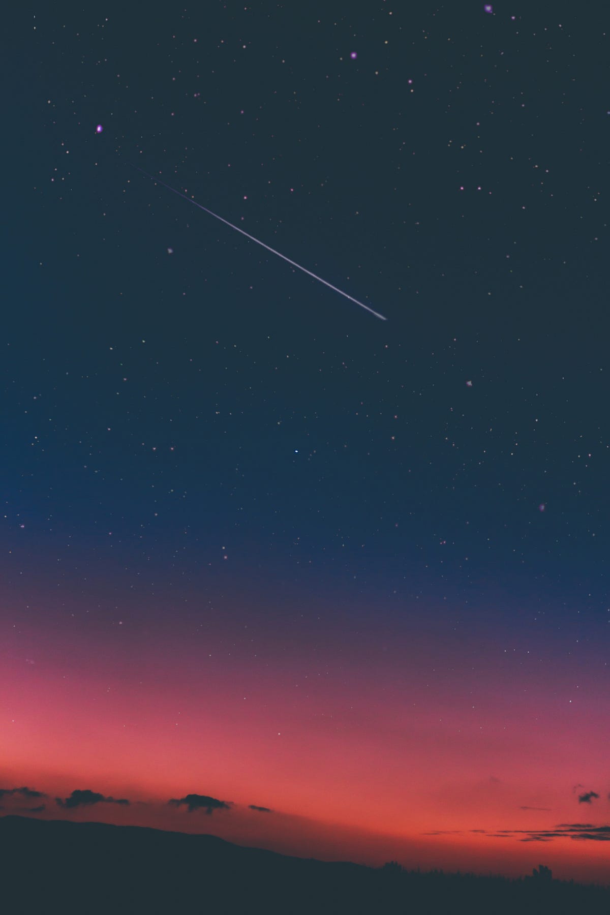 Cometa. Cometa a audácia de ser feliz Meta os… | by John Theo | Medium