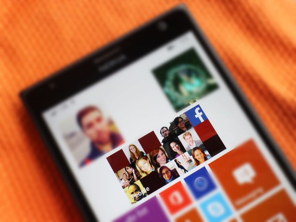 Windows Phone’s People Hub is Perfect for Stories and Fleets | by ...