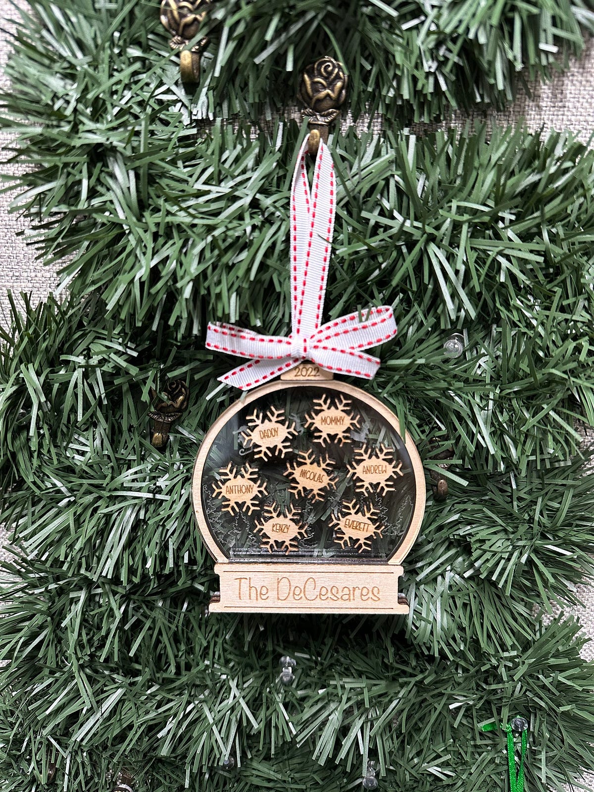 Snowflake Snowglobe shaker Ornament SVG laser digital file — glow forge ...